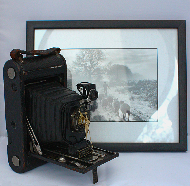 Camera Clock-upcycled-vintage Kodak No1 Autographic Geekery on Luulla